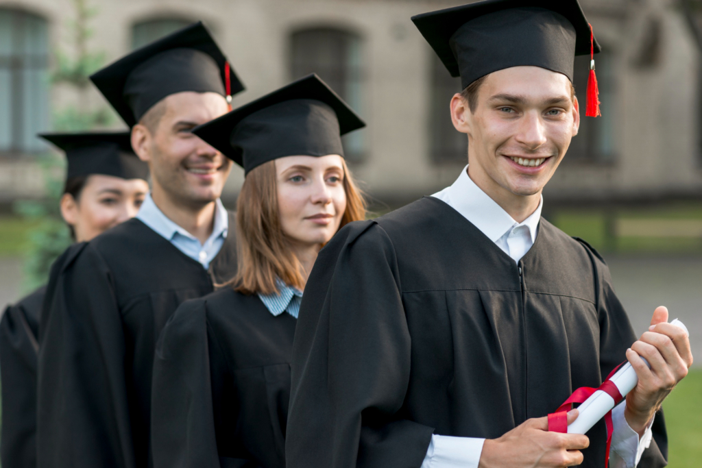 Career Options For Recent Business Graduates